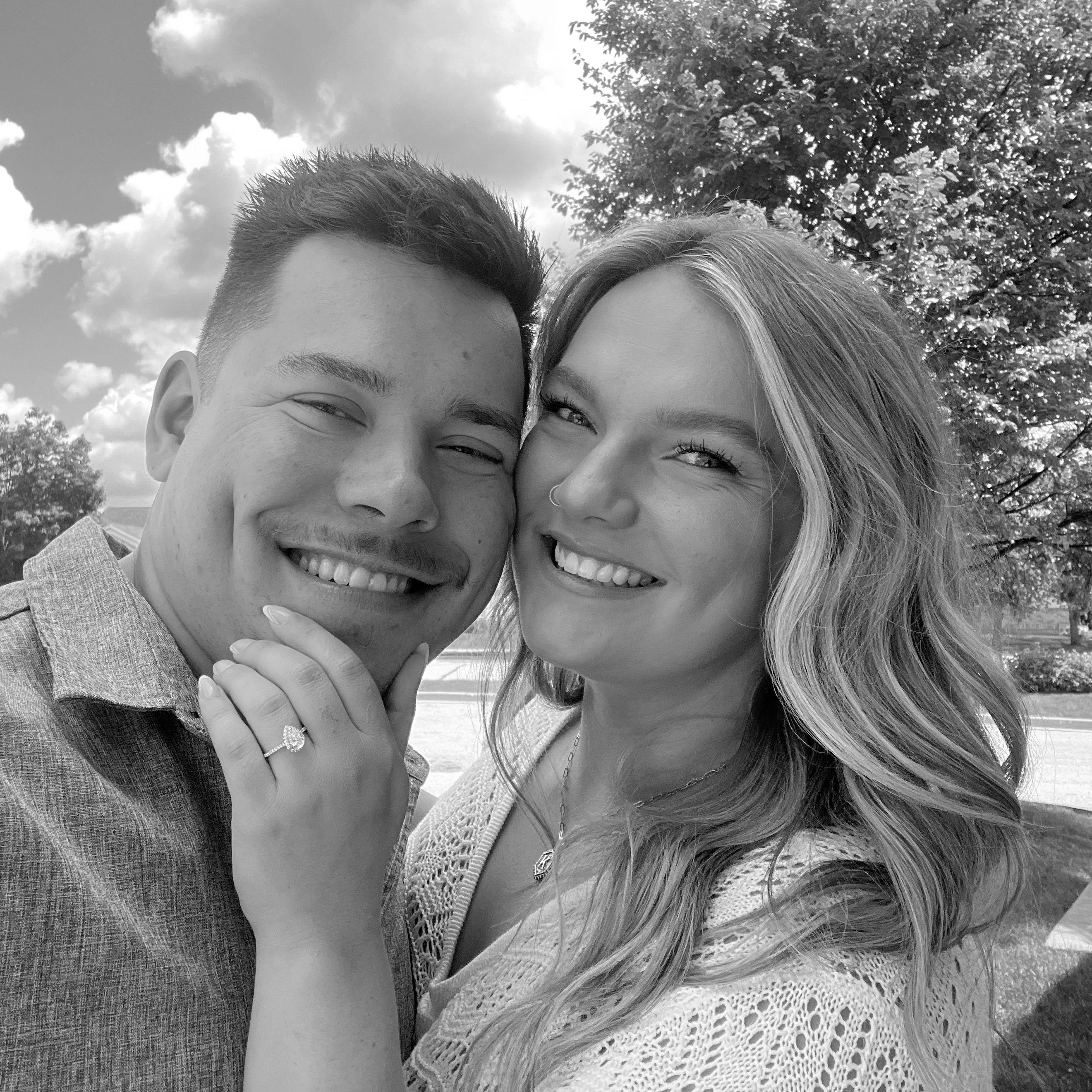 Kelly Marie Halladay and Brandon Alexander Resulta's Wedding Website