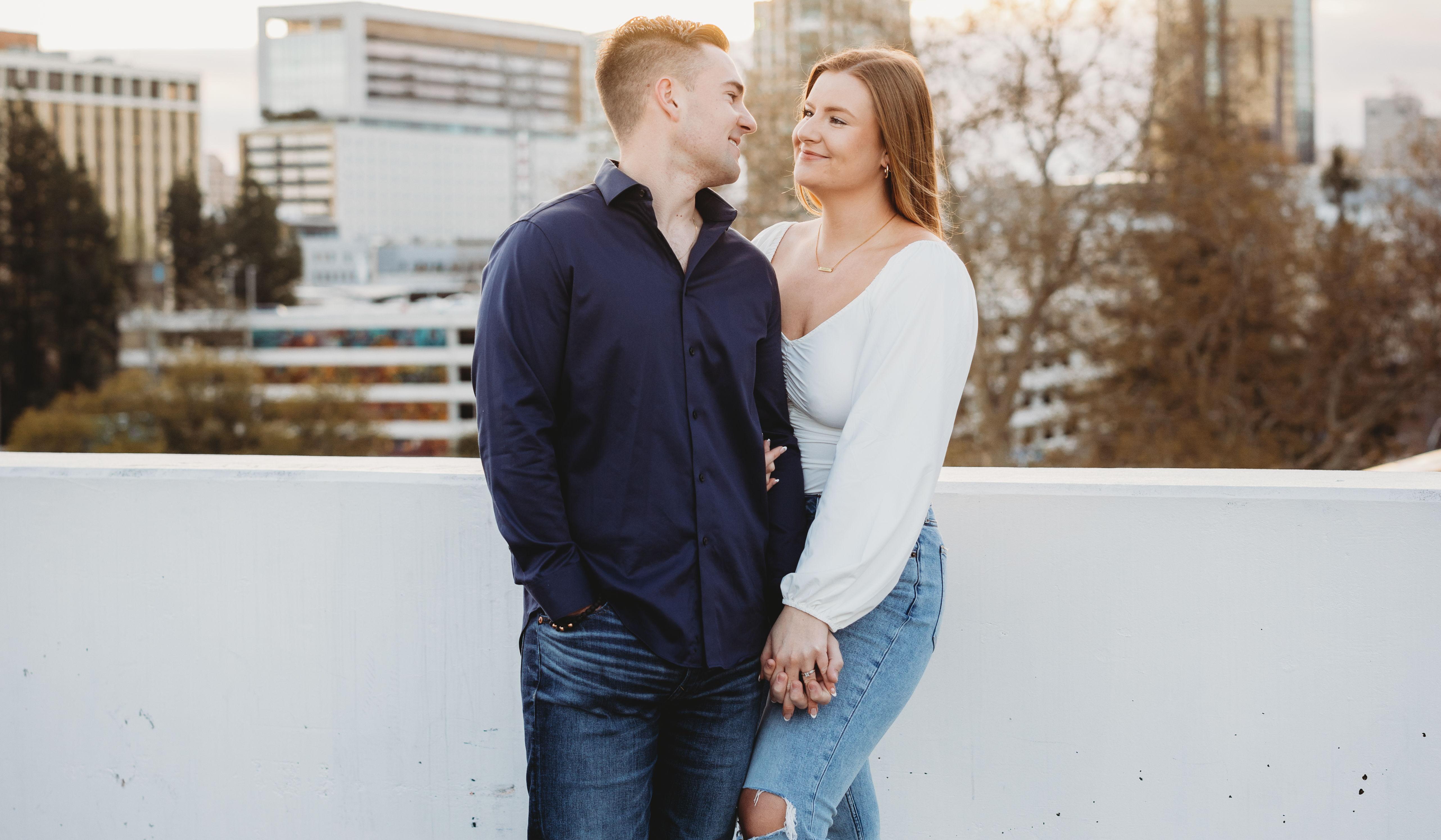 Loryn Ghilarducci and Frank Hill's Wedding Website