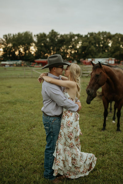 Kaylee Weaver and Connor Young's Wedding Website