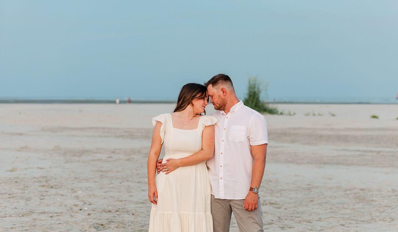 Abby Smith and Justin Shook's Wedding Website