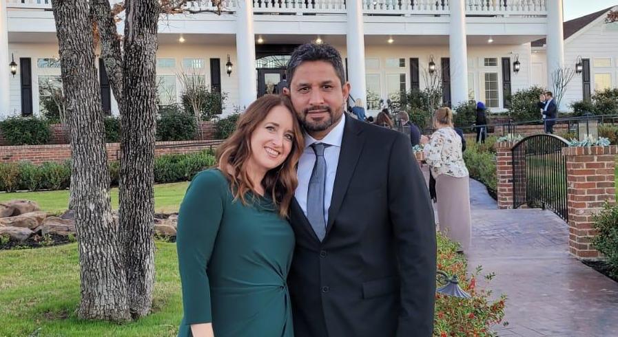 Jennifer Hill and John Del Risco's Wedding Website