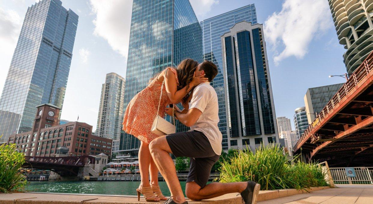 Alyson Farm and Jonathan Lutz's Wedding Website