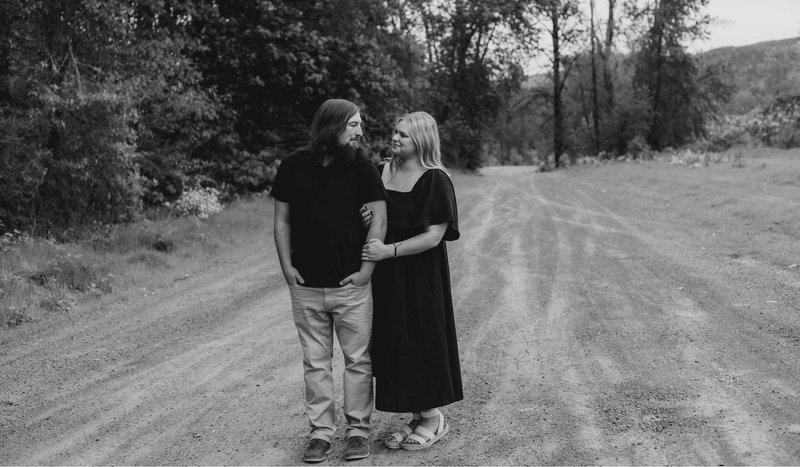 Kaylee Strahan and Austin Robb's Wedding Website