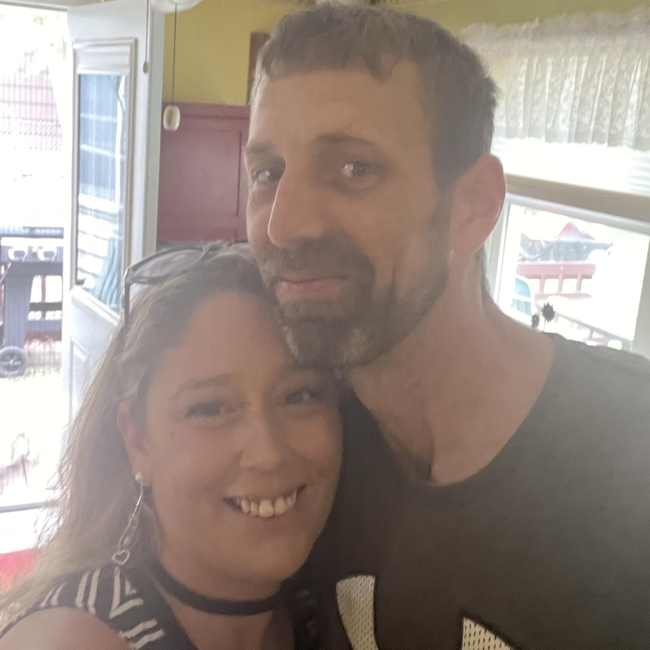 Crystal DesRoches and Jason Sainsbury's Wedding Website