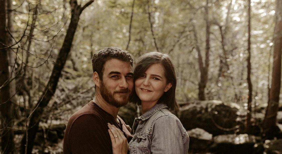 Kylie MacLeod and Brent Meeking's Wedding Website