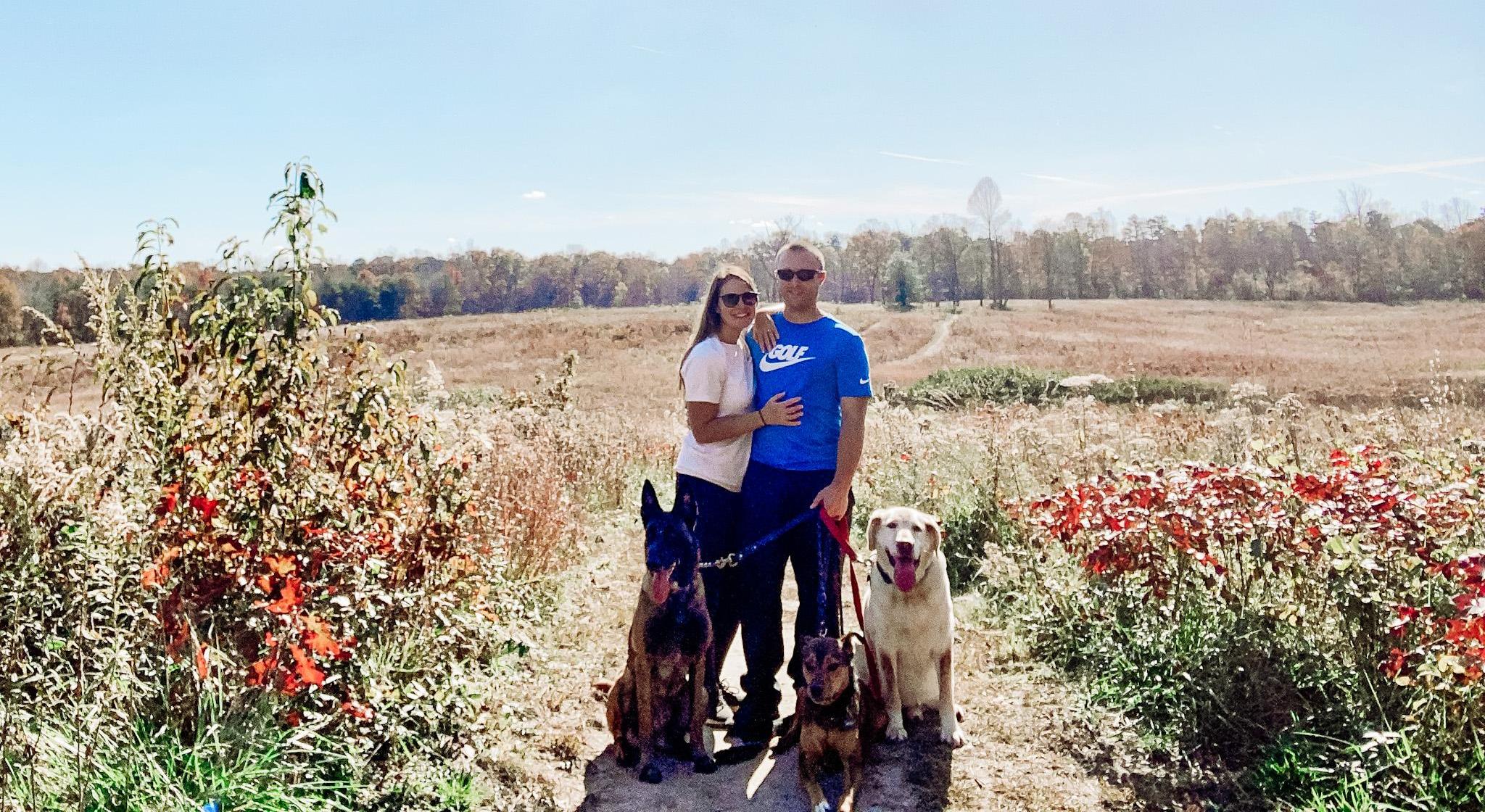 Elizabeth Hefner and Kenny Comer's Wedding Website