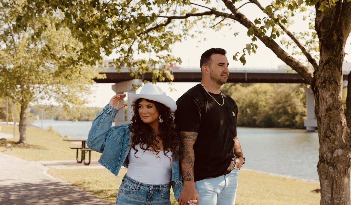 Tessa Irwin and Caleb Lindsey's Wedding Website