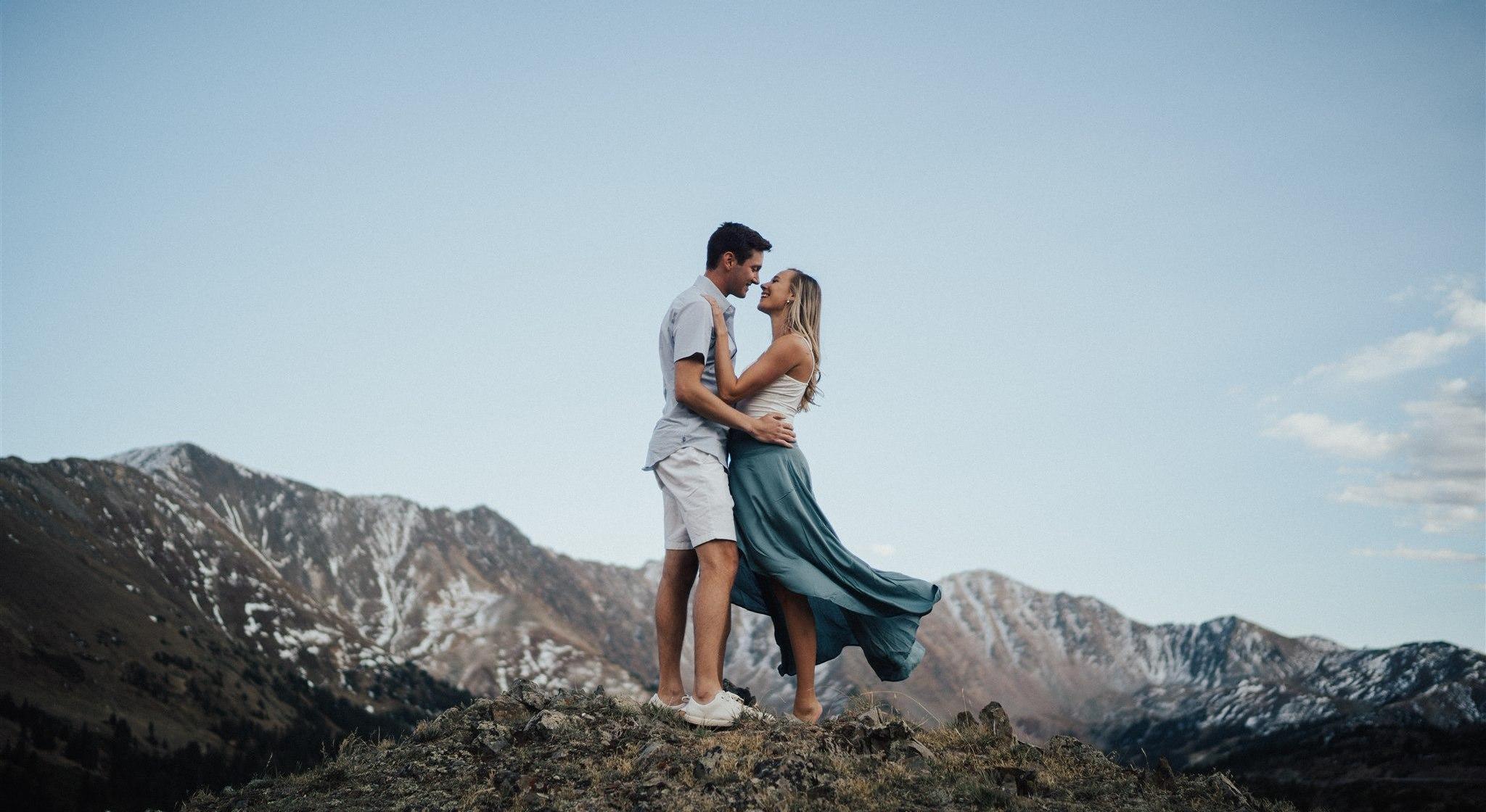 Clare Hanrahan and Tyler Hunt's Wedding Website