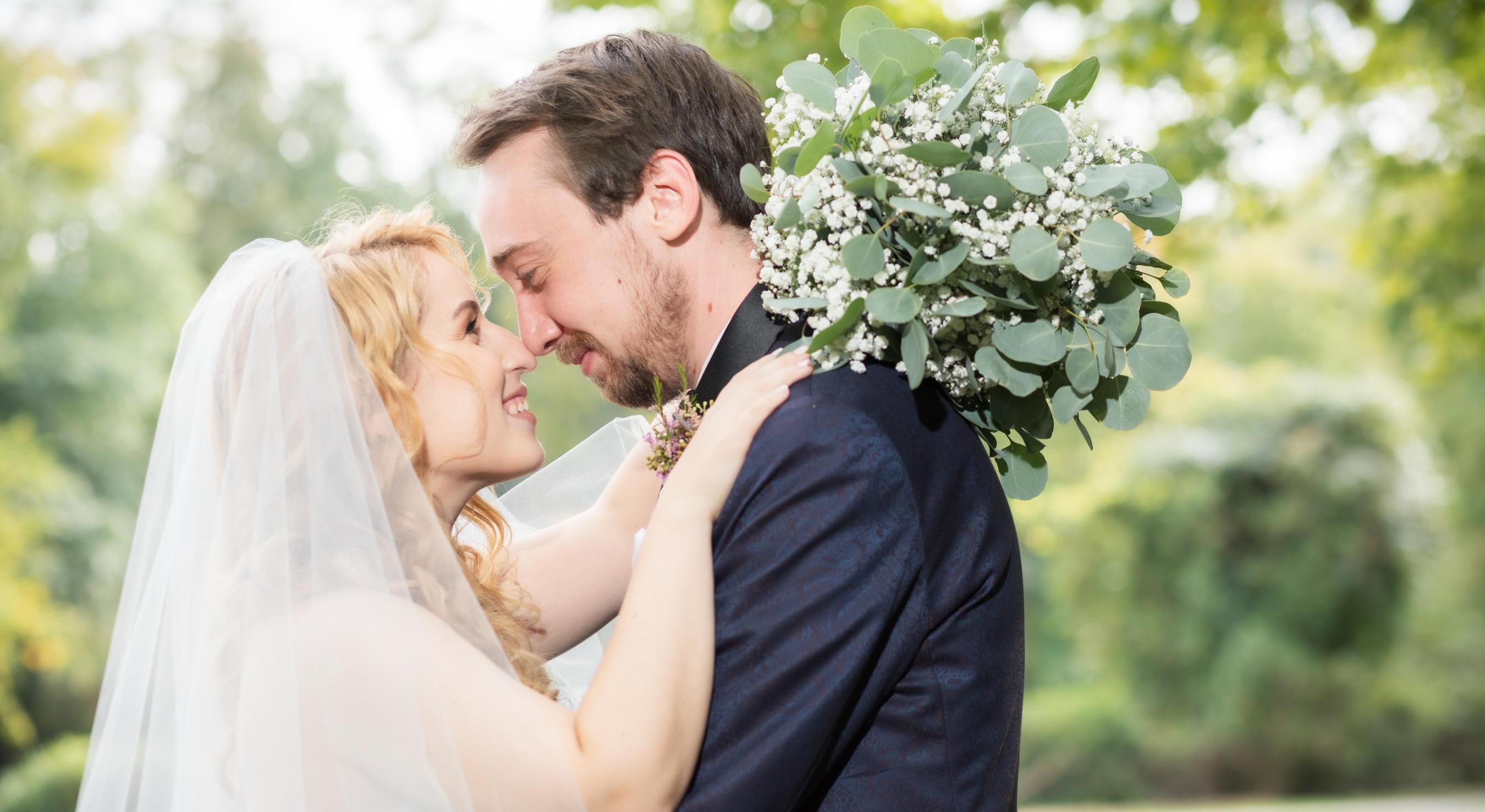 Melissa Akey and Joshua Mullin's Wedding Website