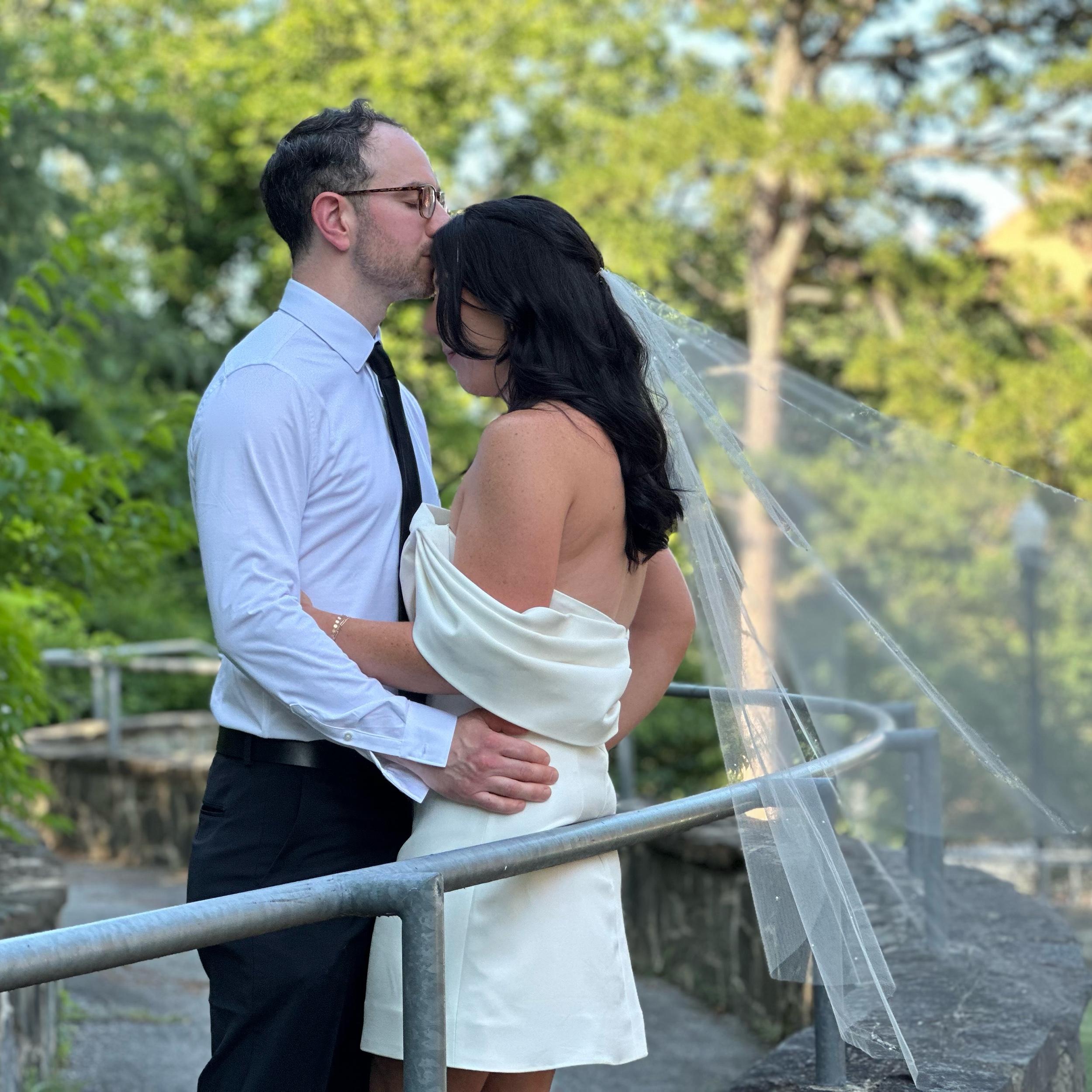 Allisen Greathouse and Chris Dummer's Wedding Website