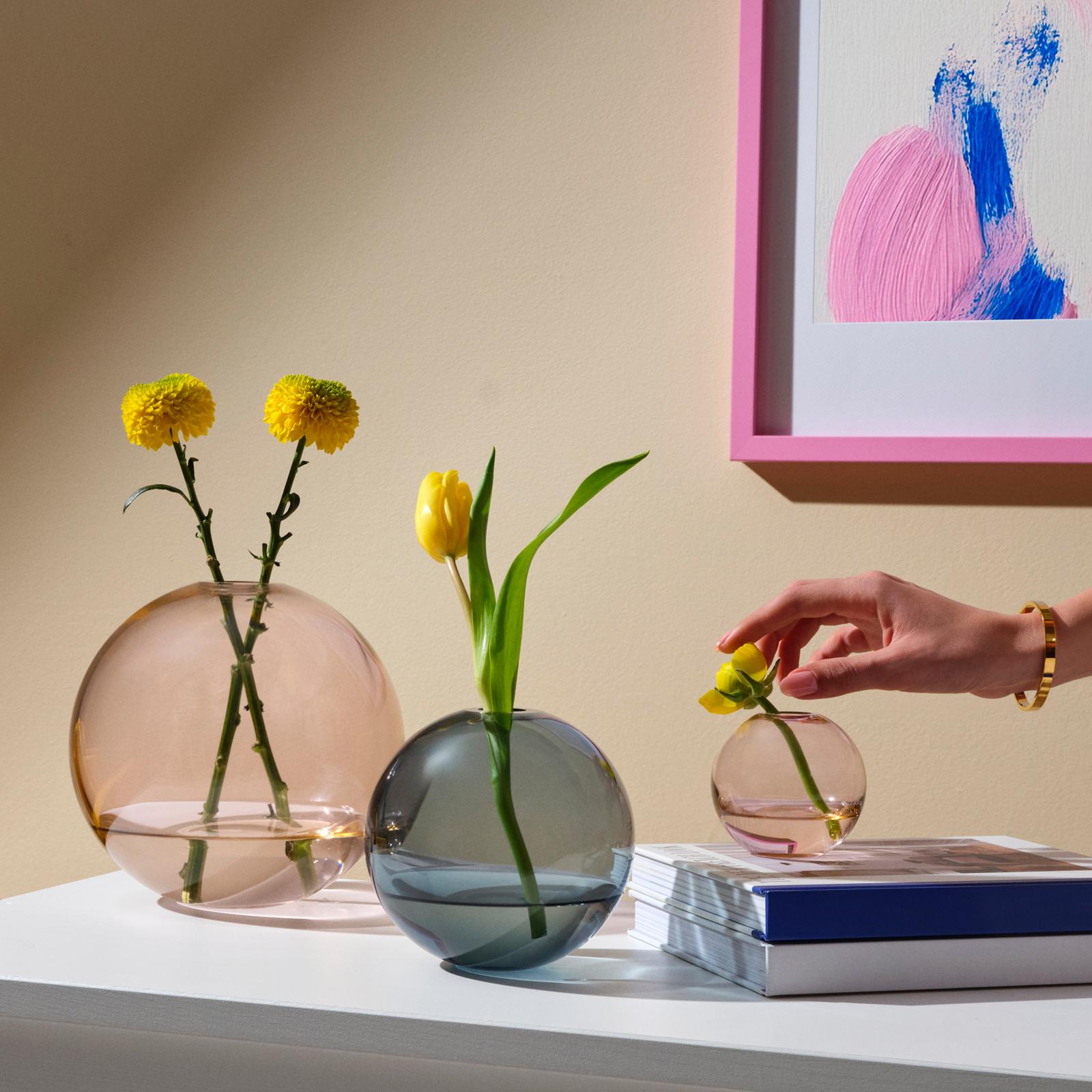 Nude Glass, Mars Medium Vase | Zola