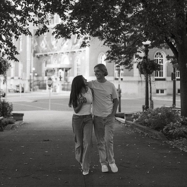 Analisa Zaske and Sean Grosklags' Wedding Website