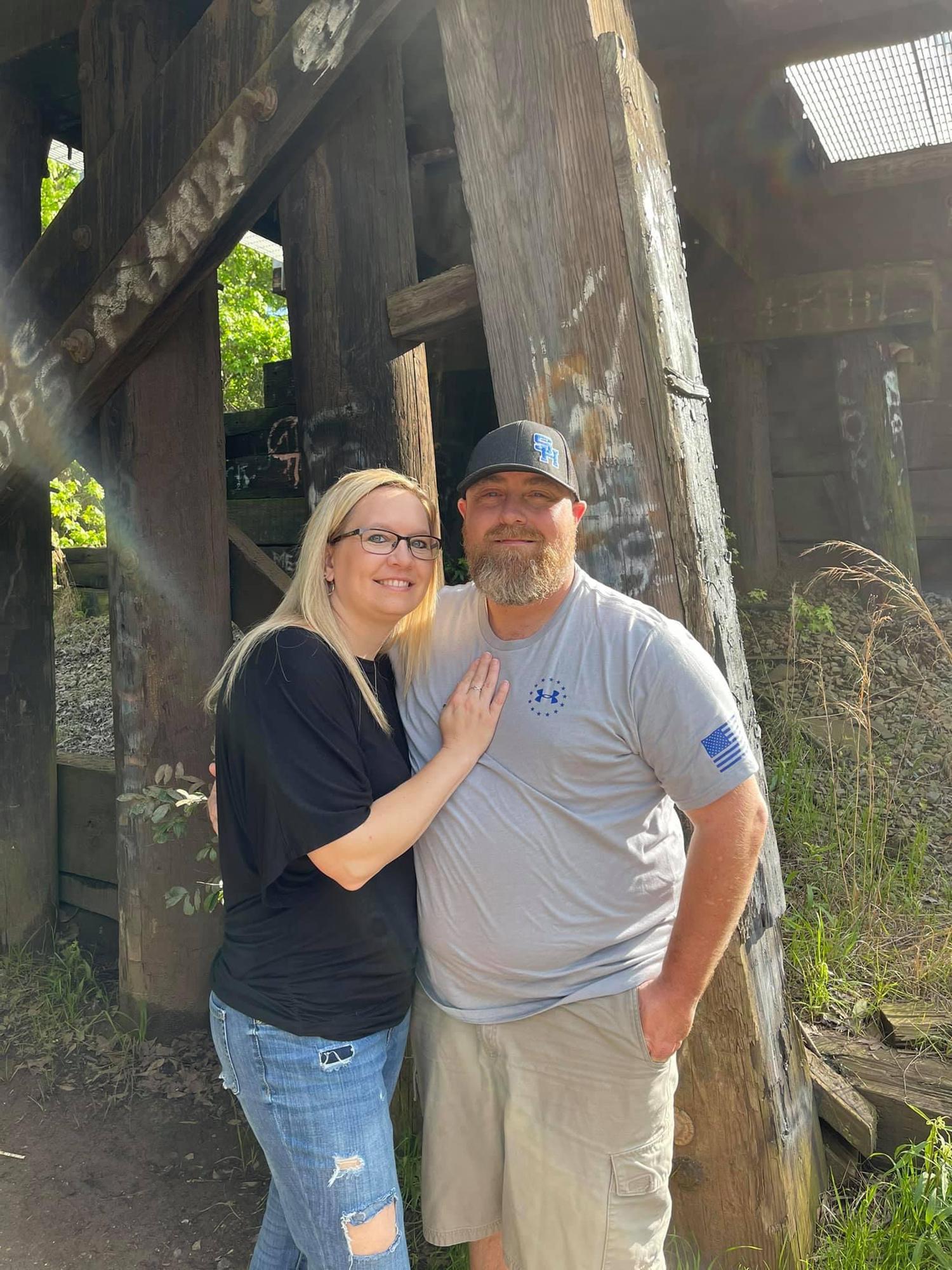 Dave McMillan and April Bynum's Wedding Website