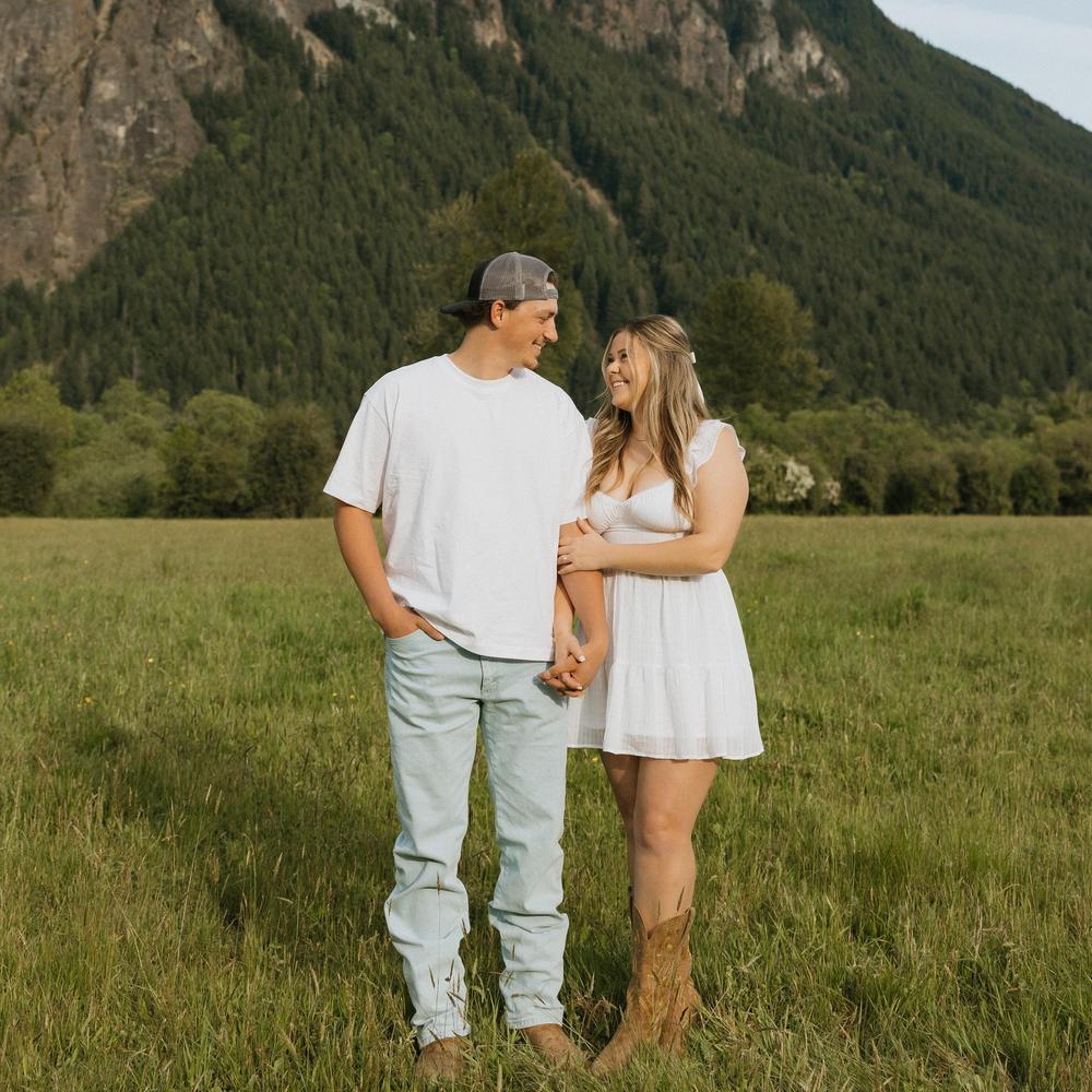 Kylee Dotson and Trynton Thompson's Wedding Website