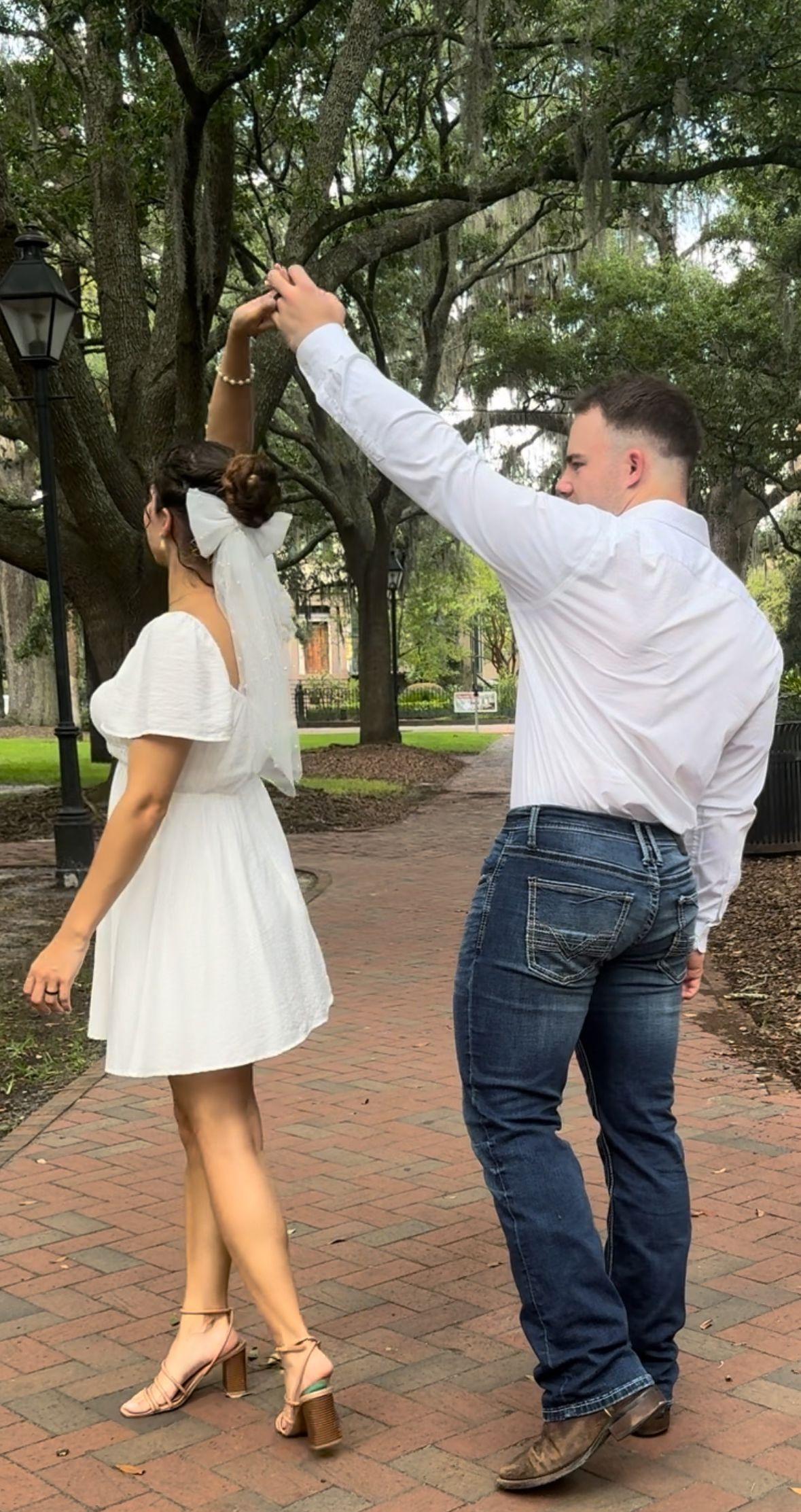 Mia Brown and Rick Sunday's Wedding Website