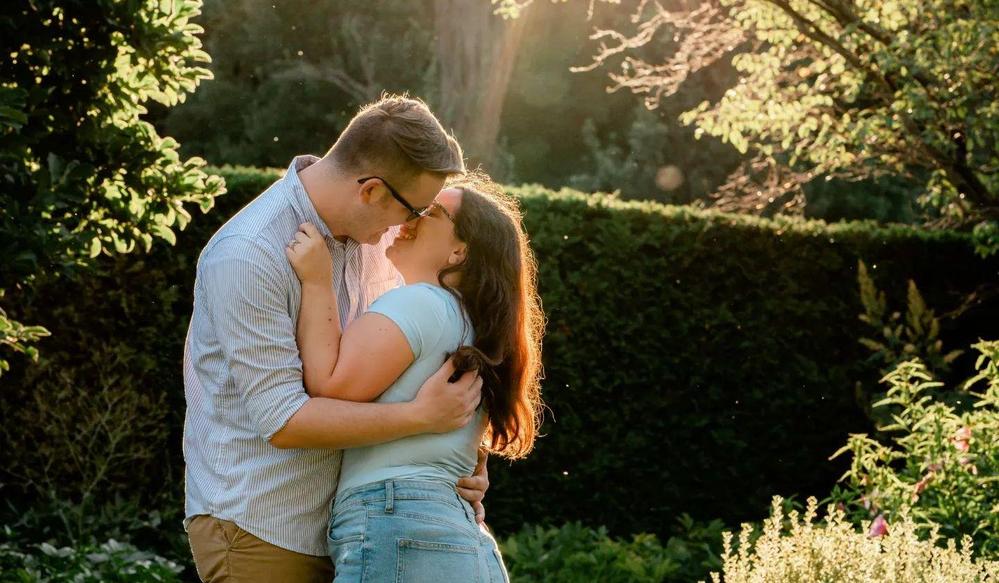 Anna Hadley and Drew Kibble's Wedding Website