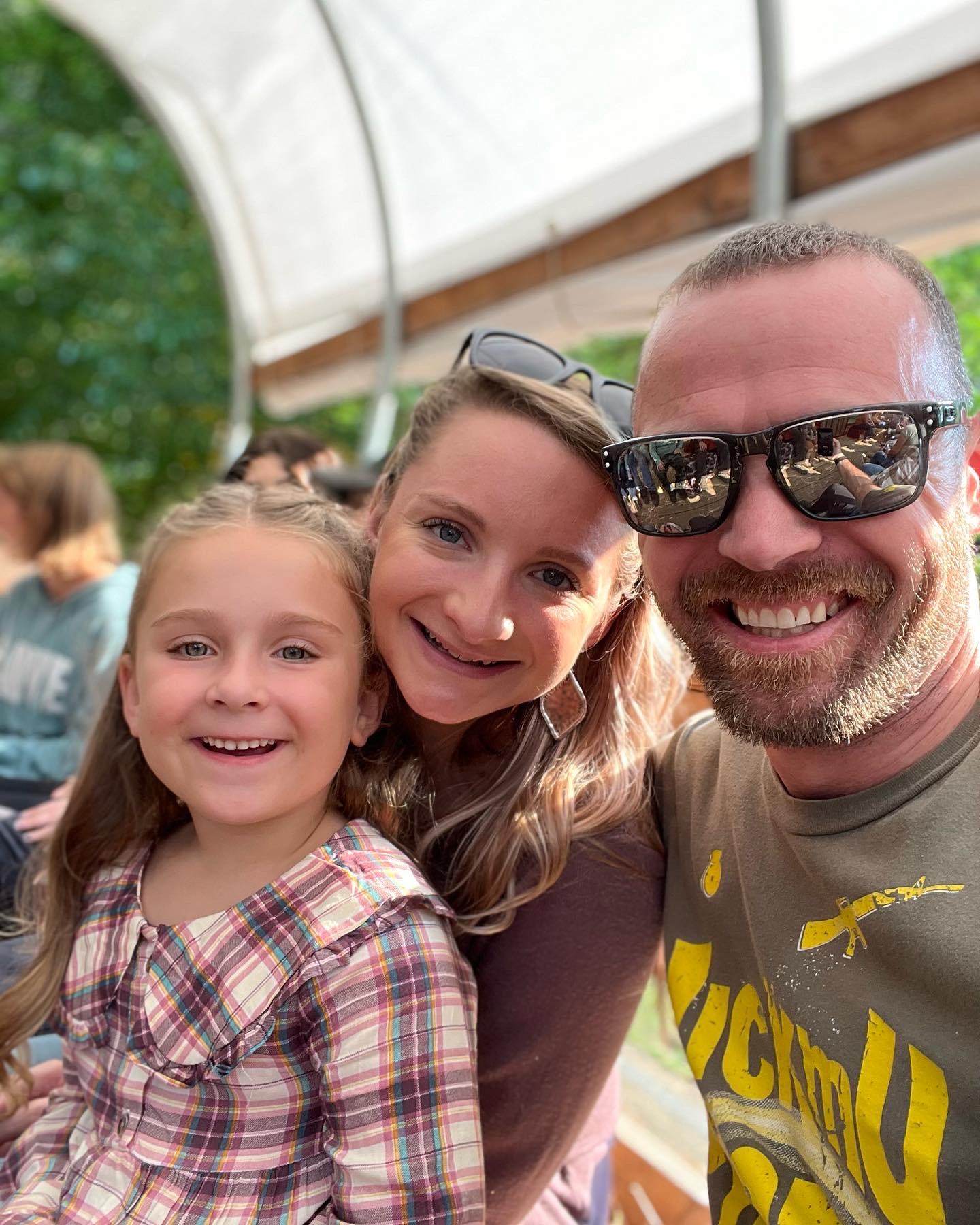 Kayla Pomerinke and Joshua Pomerinke's Wedding Website