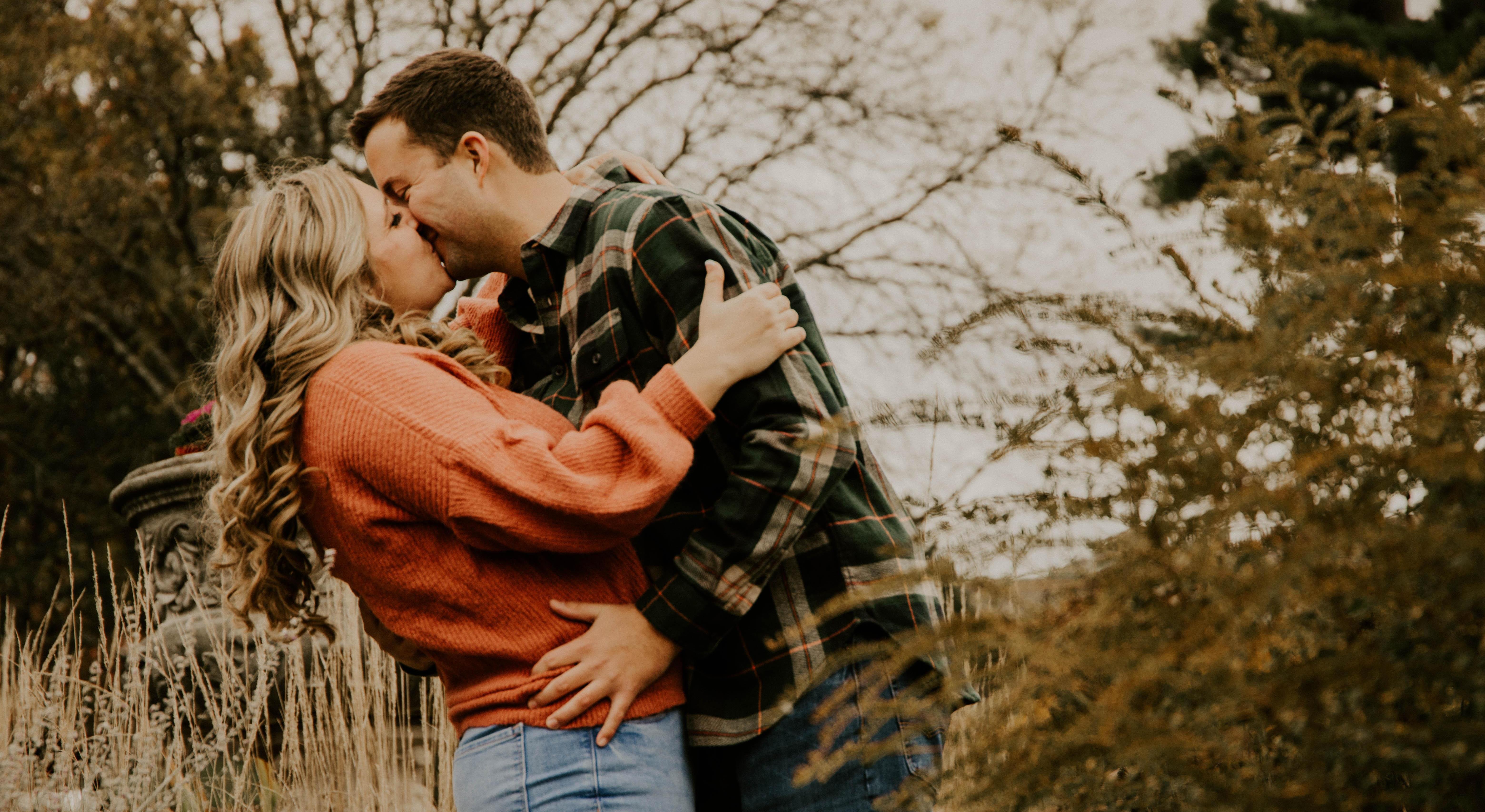 Tyler Dunton and Erin Lowell's Wedding Website