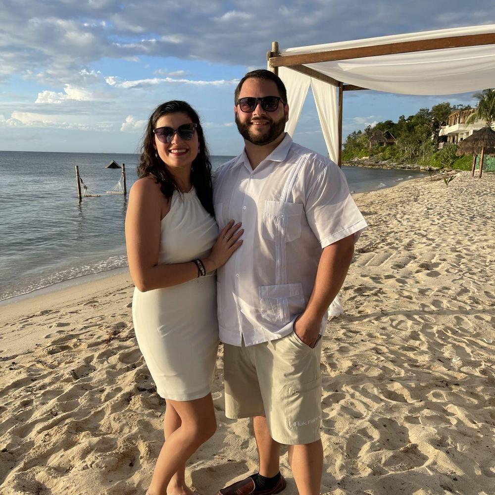 Edna Rodriguez and Jeremy Sakulenzki's Wedding Website