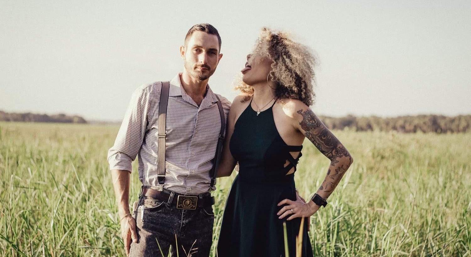 Laura Troyer Pomares and Joshua Miller's Wedding Website