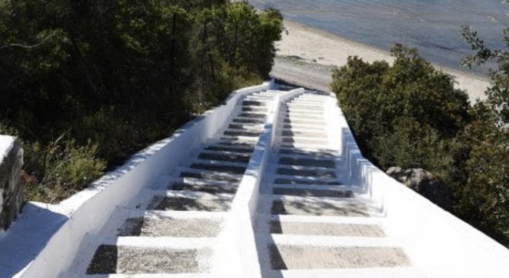 Lisa Biggica and Nick Karagiannis' Wedding Website