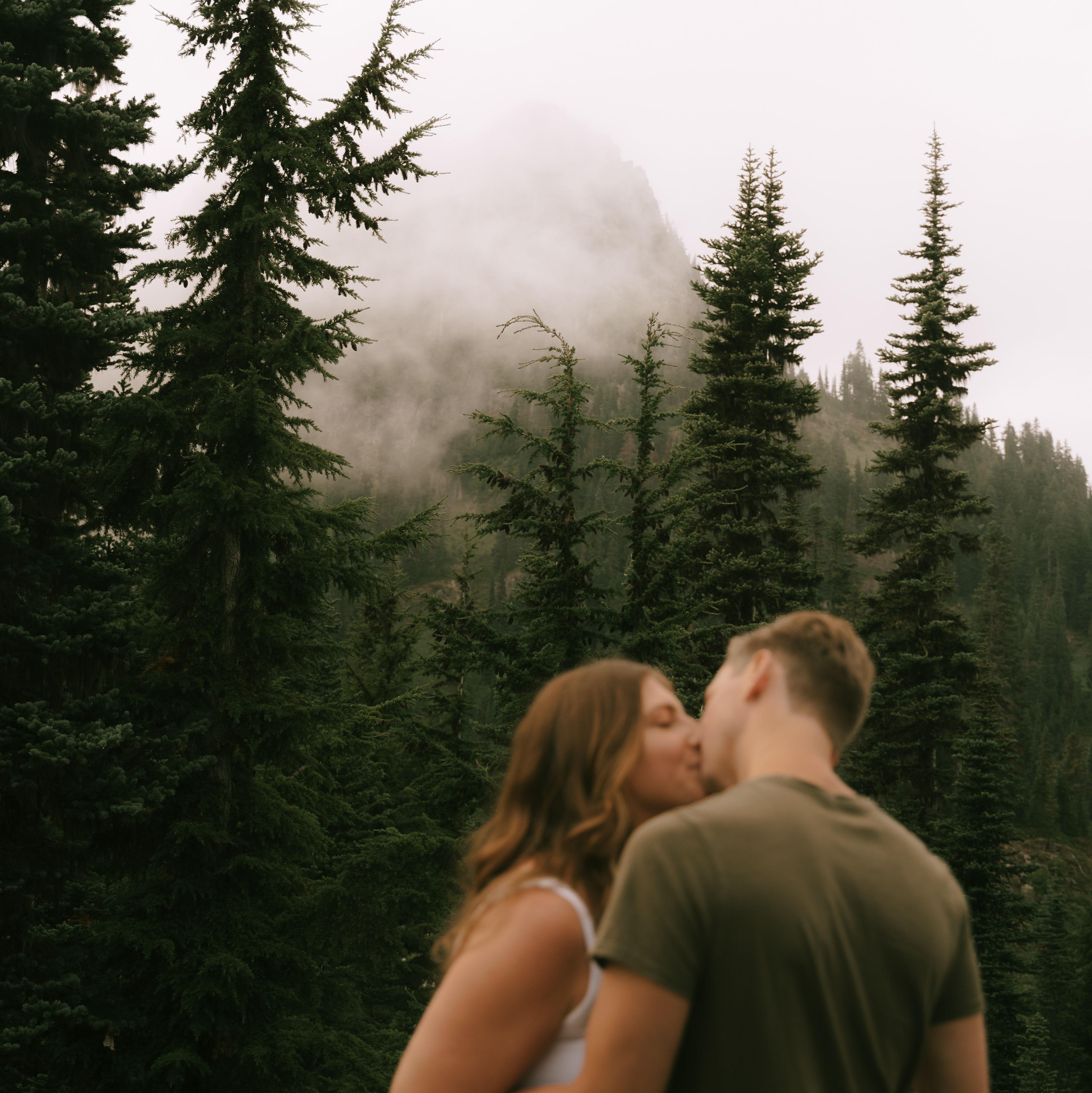 Allison Traina and Andrew Tamashunas' Wedding Website