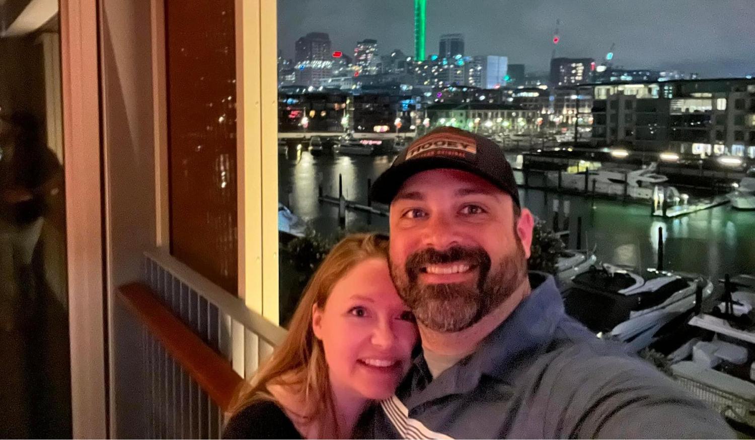 Annette Sykes Mackin and Dustin Allard Degree's Wedding Website