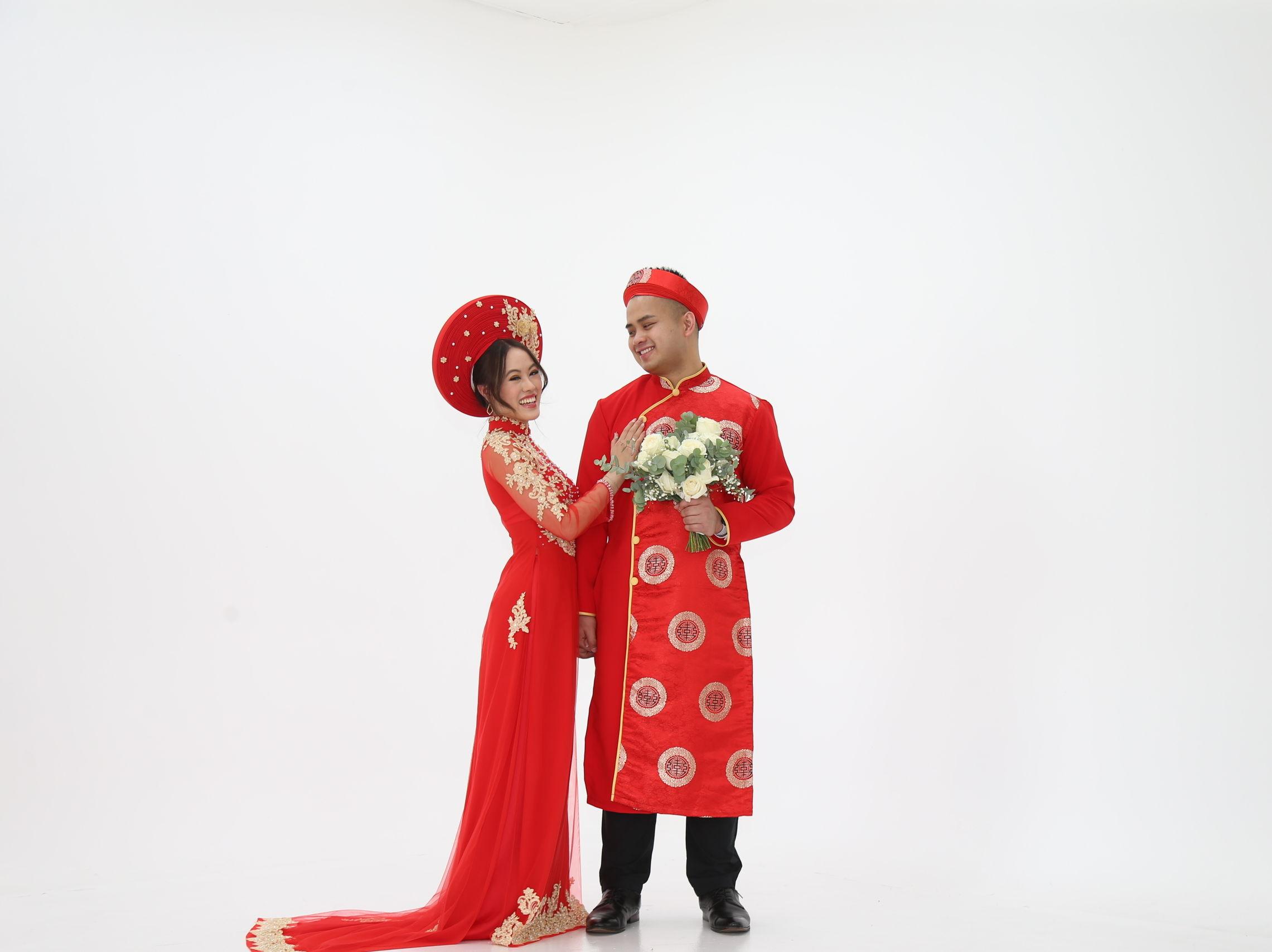 Julian Nguyen and Billy Bui's Wedding Website