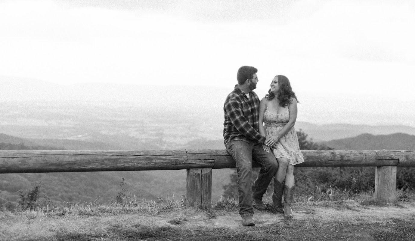 Heather McMillion and Tyler Botts' Wedding Website