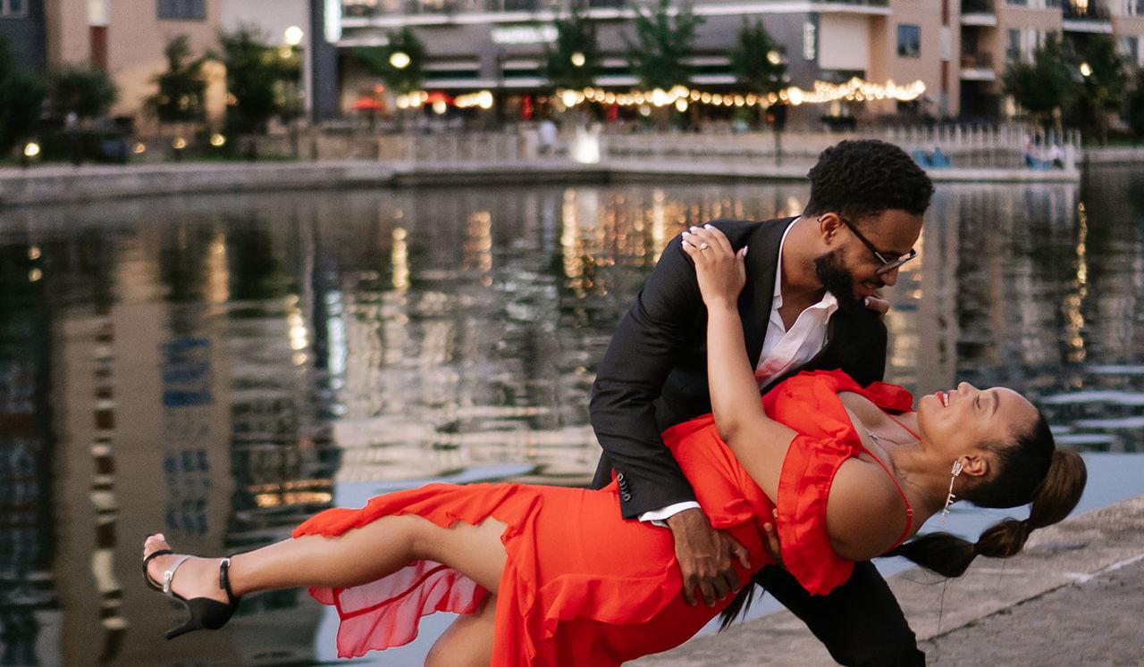 Jonathan Thompson and Calundra Thompson's Wedding Website