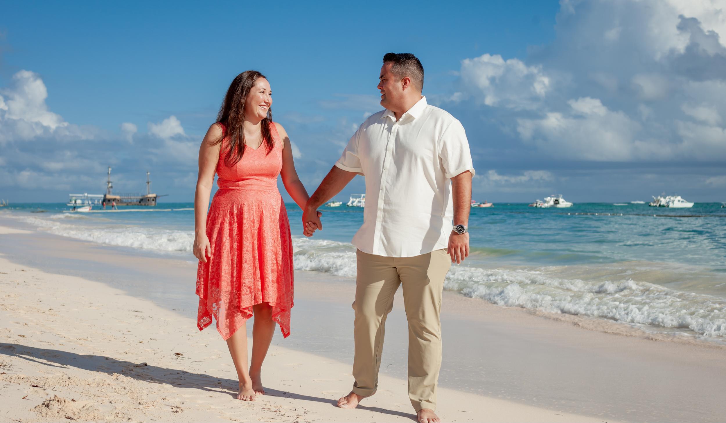 Danielle Salazar and David Luis Alves' Wedding Website