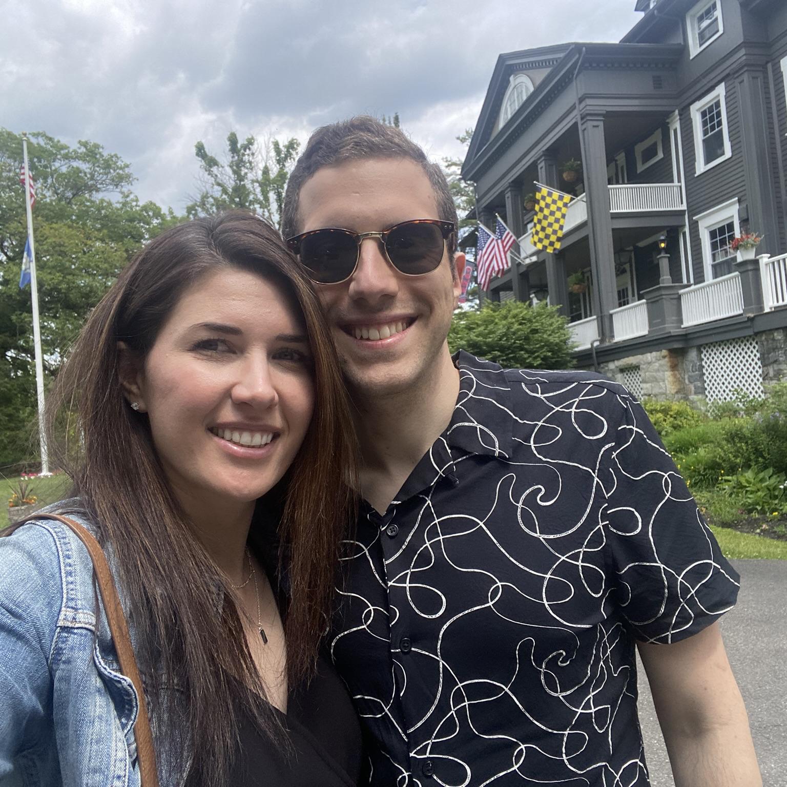 Abigail Holmberg and Marcello Halitzer's Wedding Registry on Zola