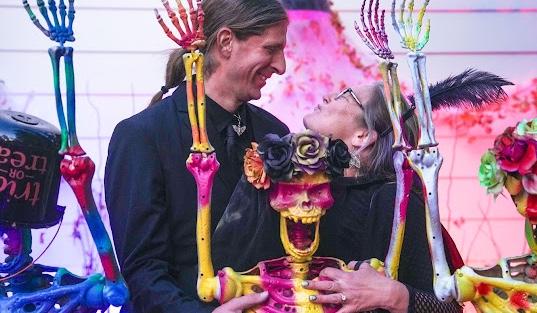 Kelly Linhart and Xavier Blackhart's Wedding Website