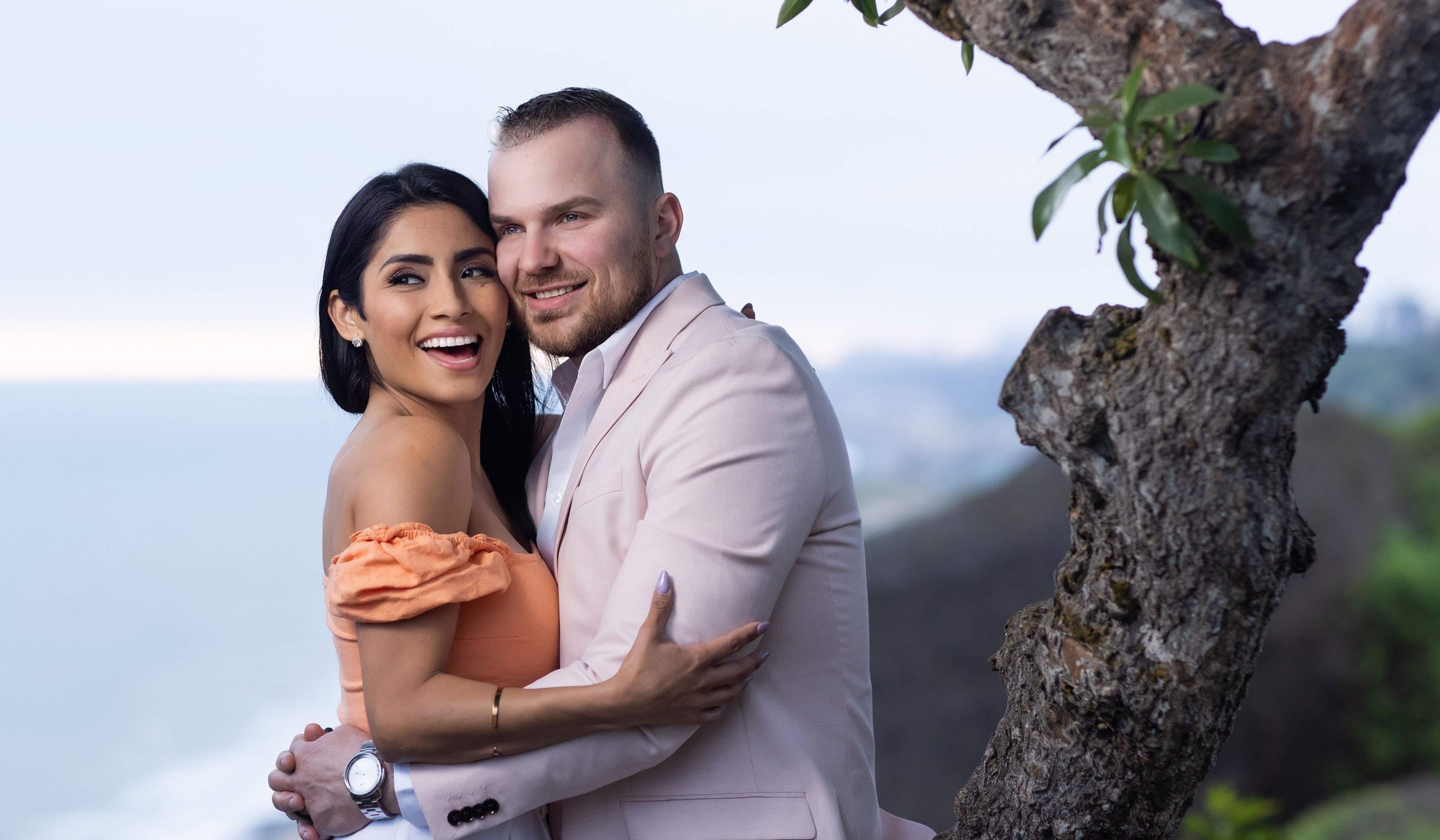 Nuria Santos and Dan Munteanu's Wedding Website