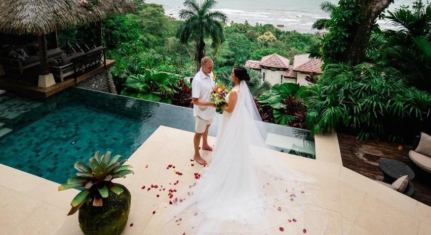 Madeline Rinehart and Clint Saunders' Wedding Website