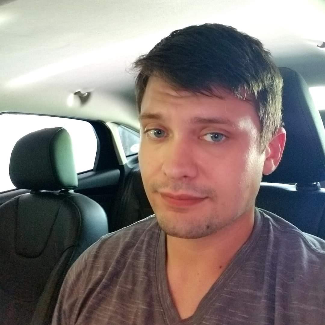 Jessica Faye Garner and Robert Logan Meeks' Wedding Website