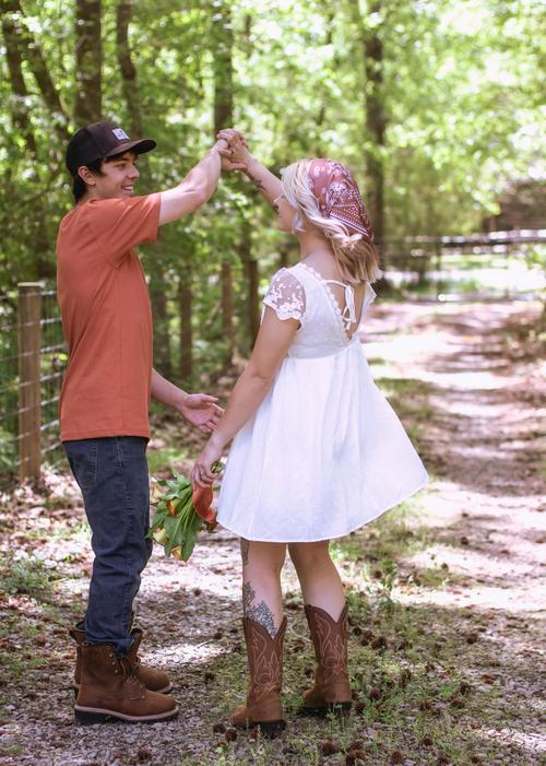 Katelyn Wiley and Riley Amell's Wedding Website