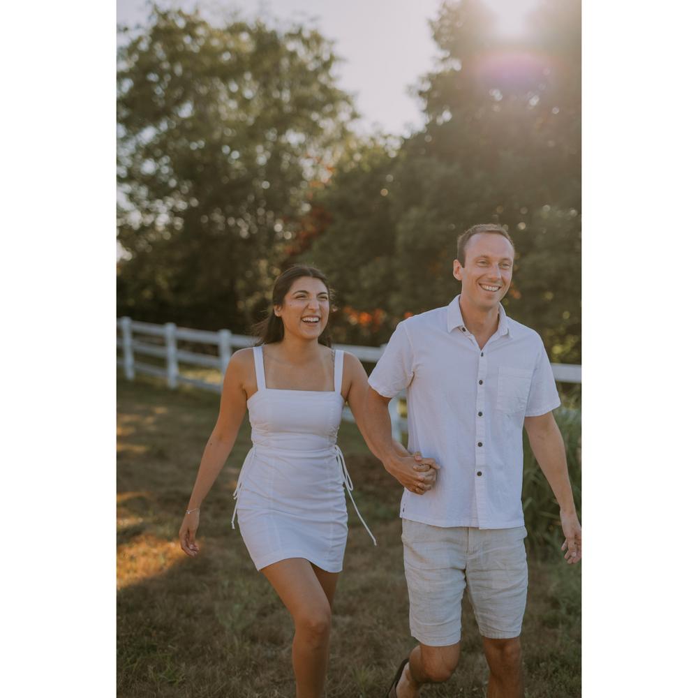 Gabriella Guajardo and Nick De Young's Wedding Website