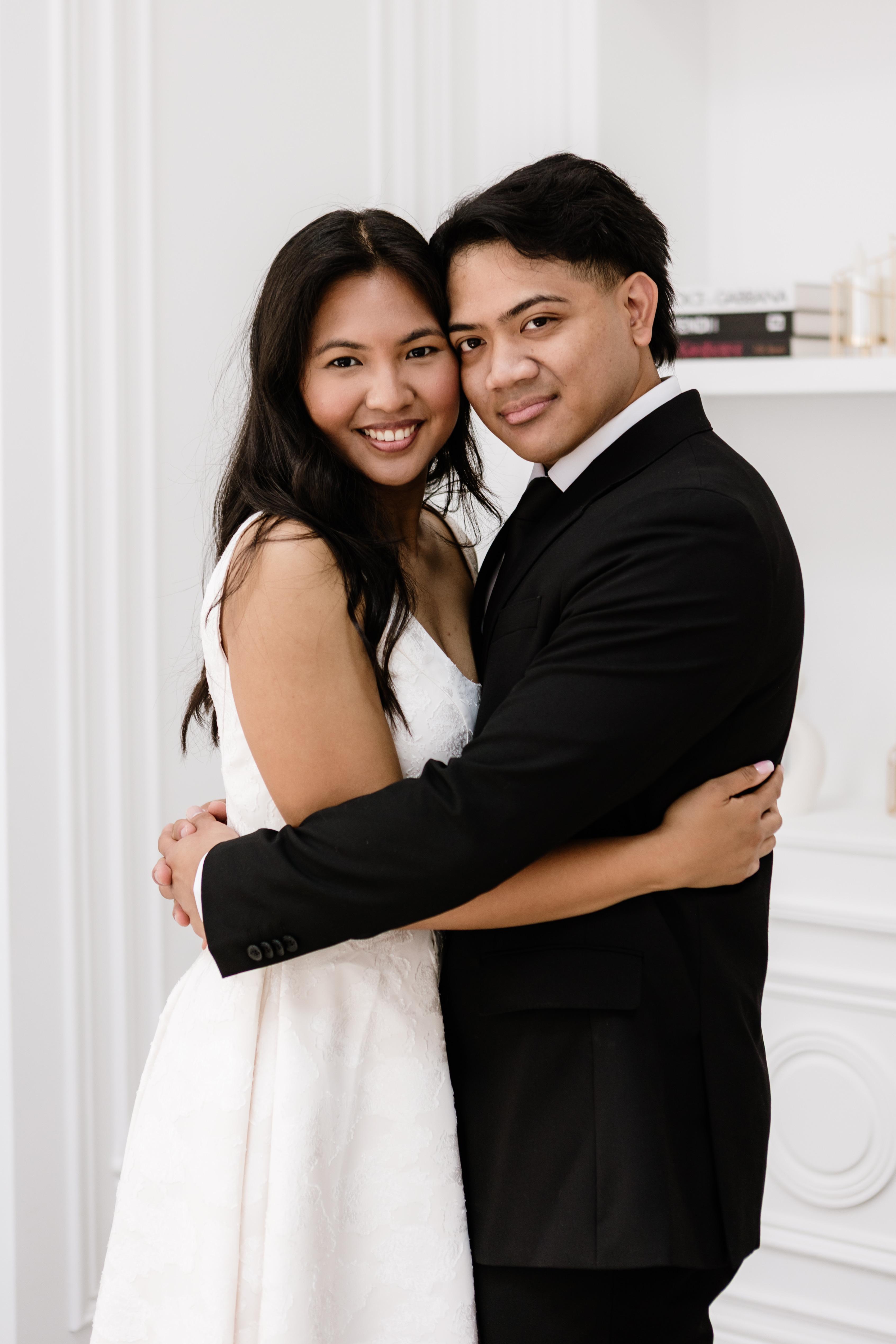 Love Malabrigo and Russell Roselio's Wedding Website