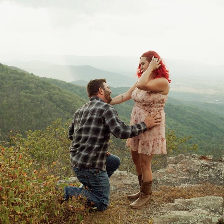 Heather McMillion and Tyler Botts' Wedding Website