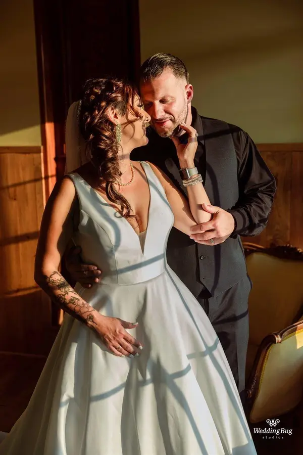 Wedding Bug | Wedding Photographers | Cost, Reviews & Photos | Zola