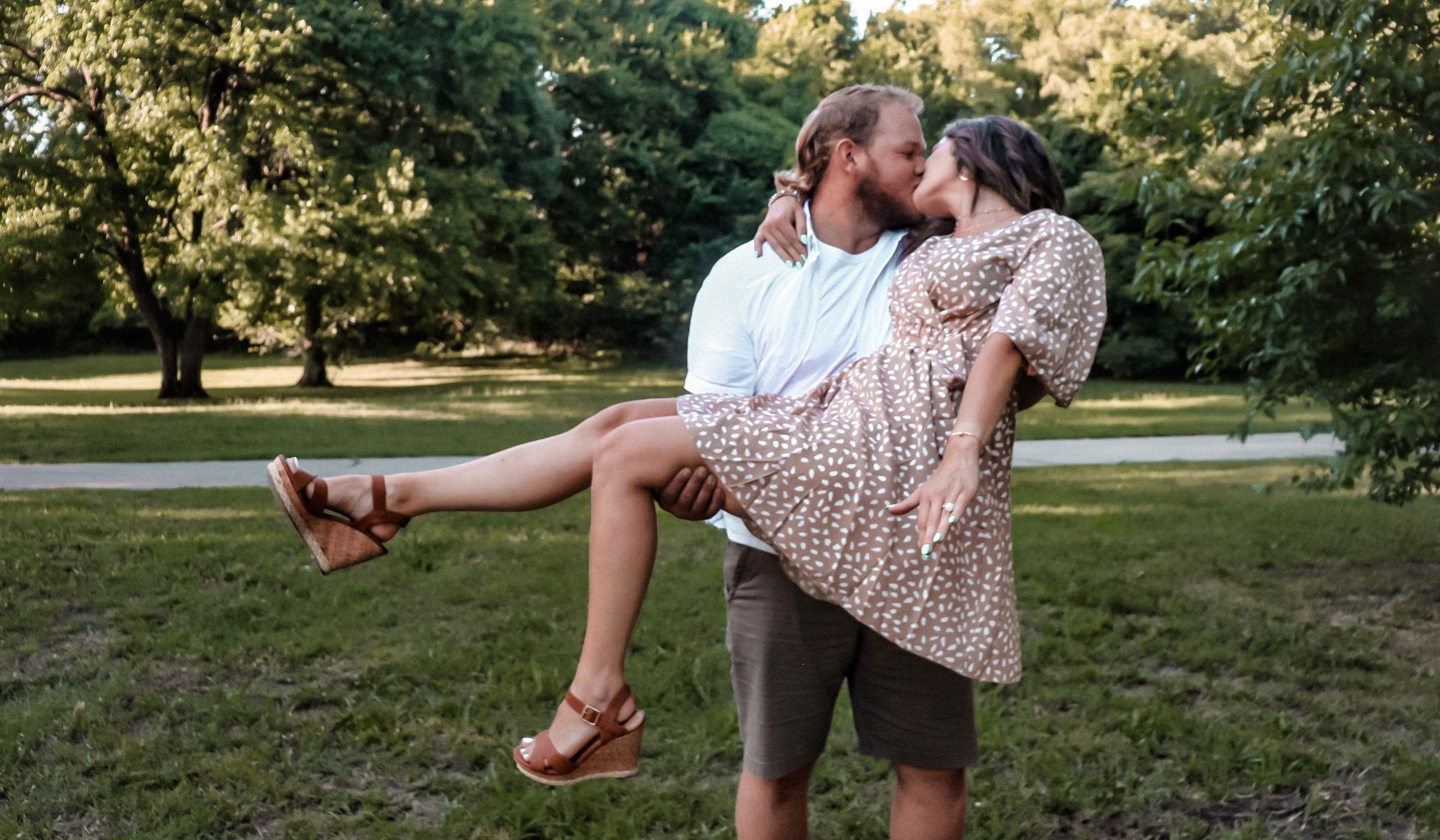 Tucker Friend and Amber Hayden's Wedding Website