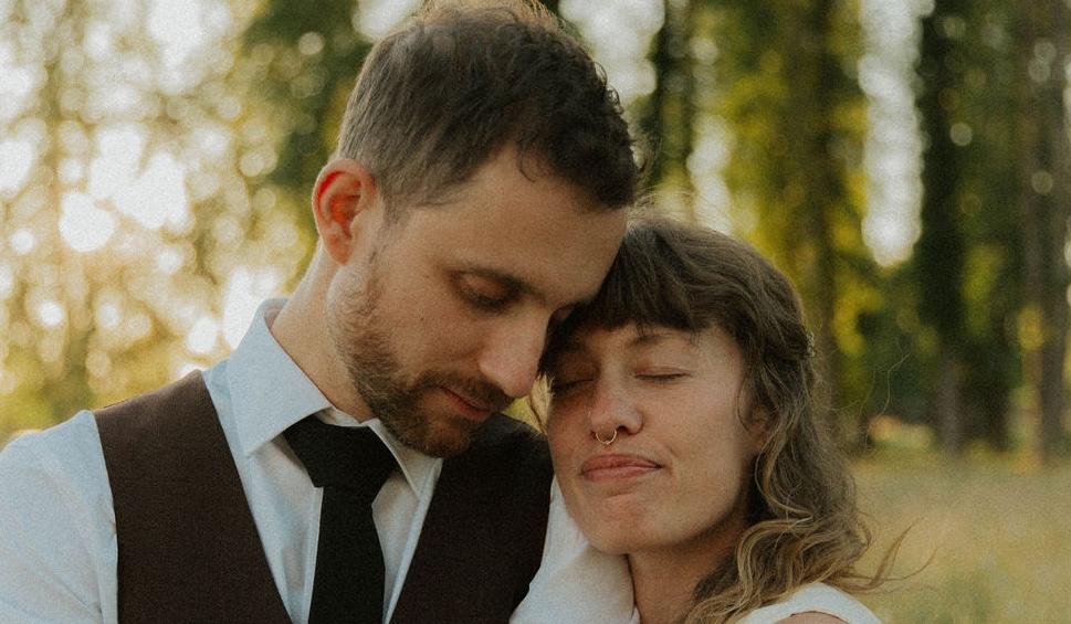 Tim Gravlin and Jessie Armstrong's Wedding Website