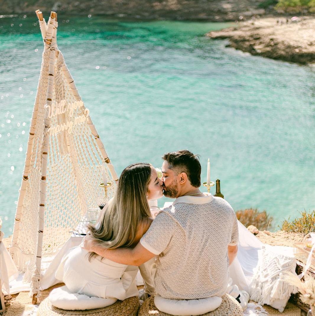 Daniel Zapata and Vanessa Hernandez's Wedding Website