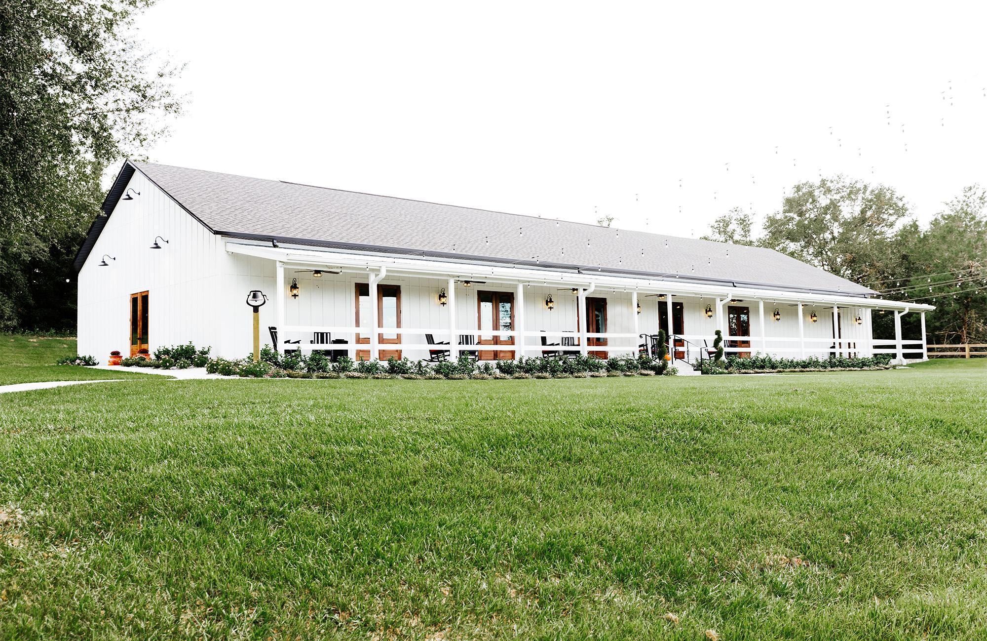 The Carriage House at Vedder Farms - Wedding Venues - Zola