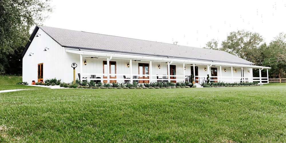 The Carriage House at Vedder Farms - Wedding Venues - Zola