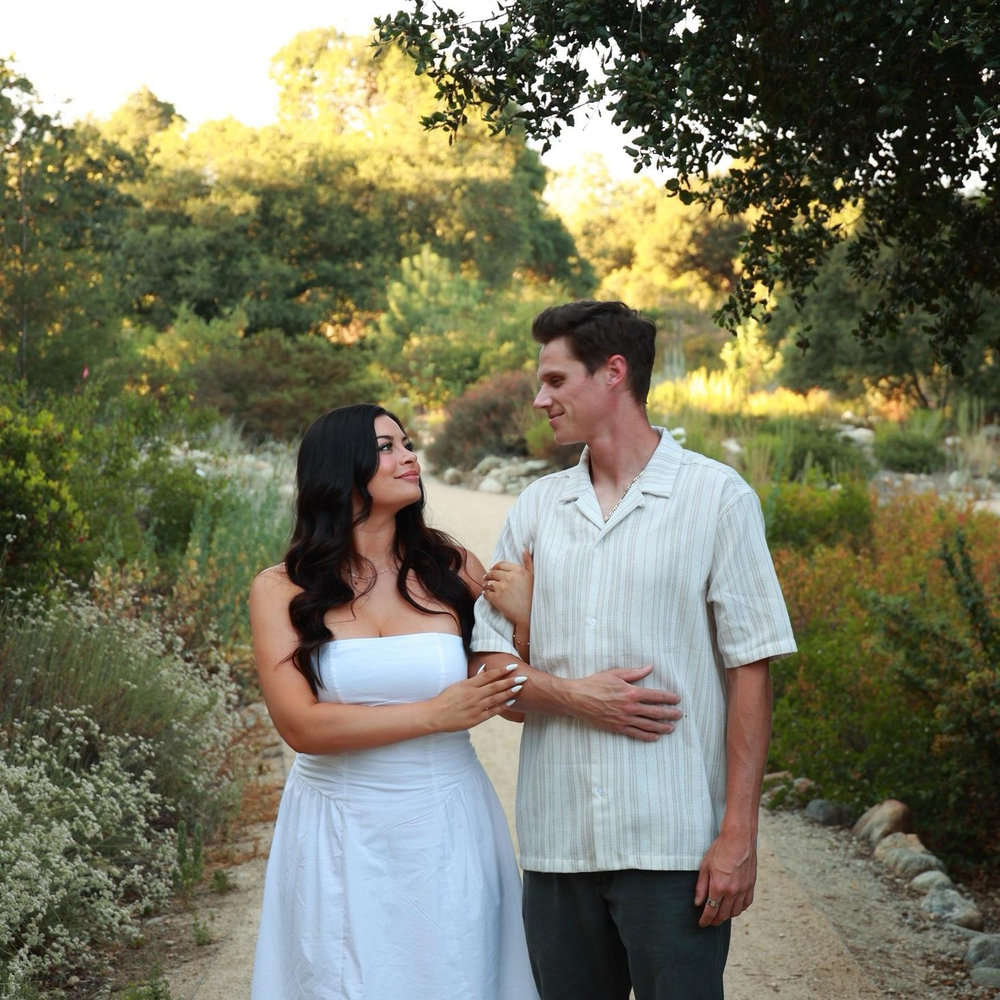 Mackenzie Gregory and Brennon Koryta's Wedding Website