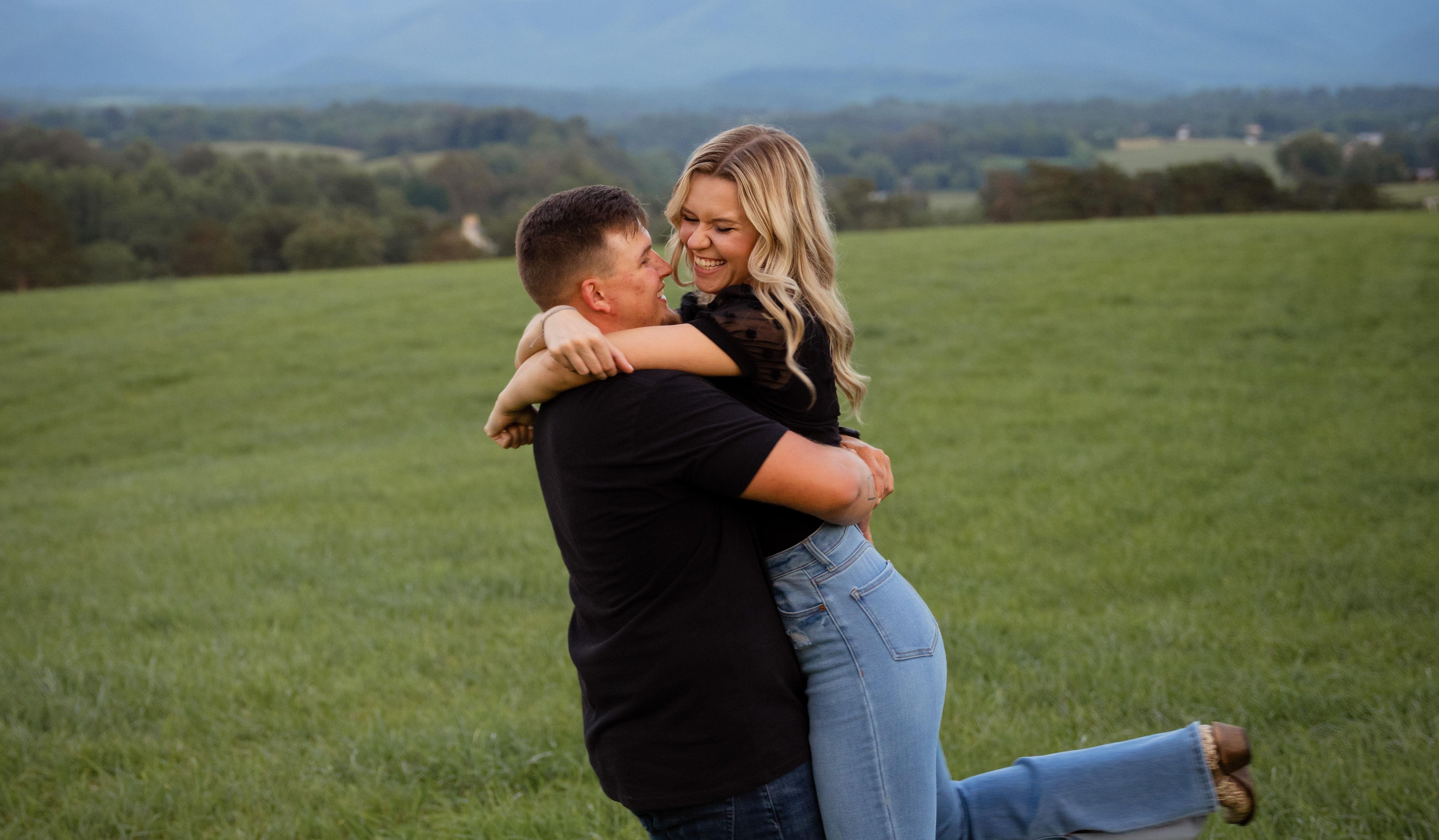 Leah Fillers and Isaac Haynie's Wedding Website