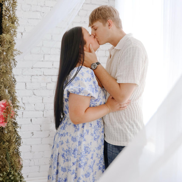 Hailey Fair and Hunter Pickett's Wedding Website