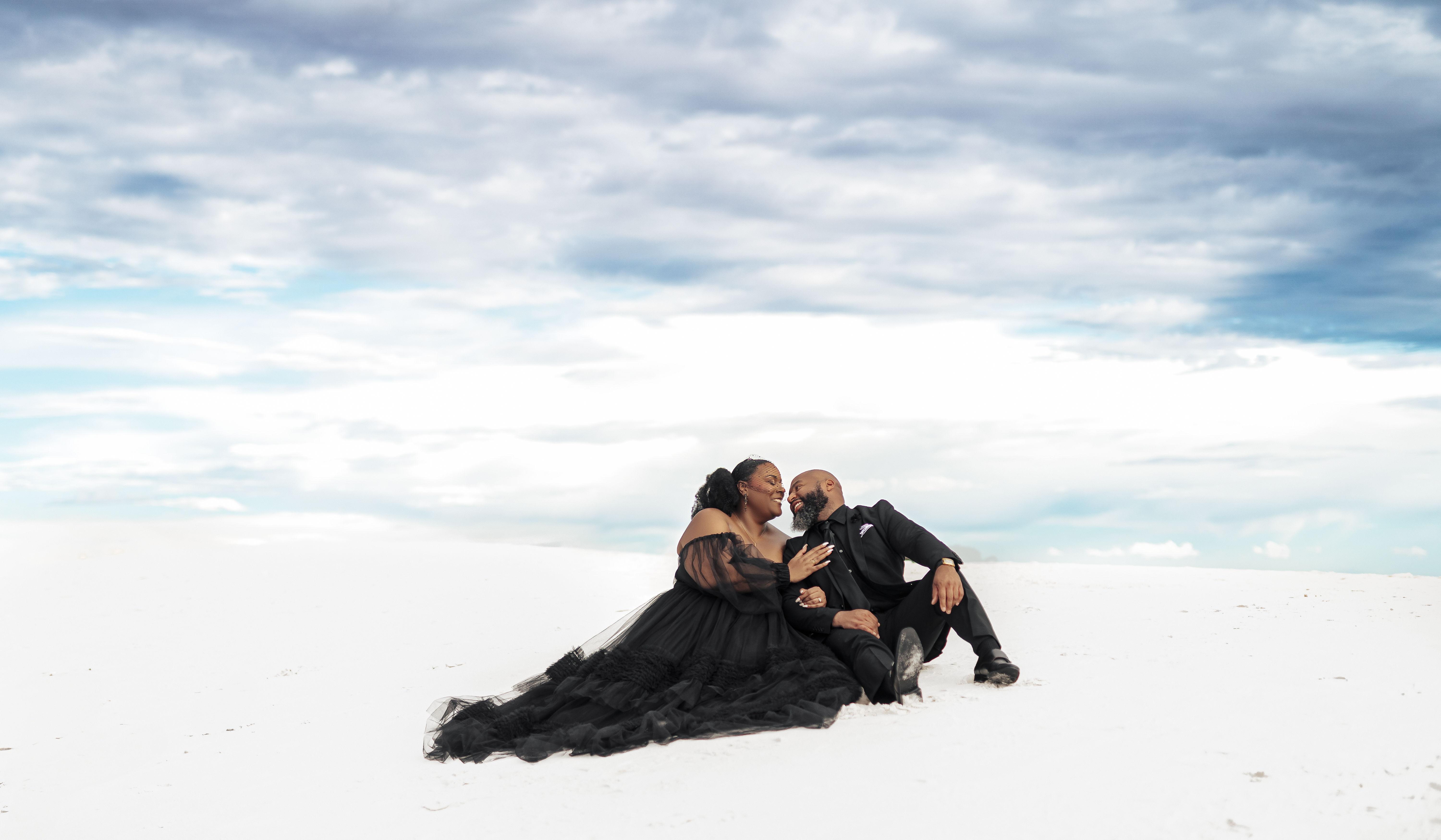 Christy Johnson and Jonathan Grayson's Wedding Website